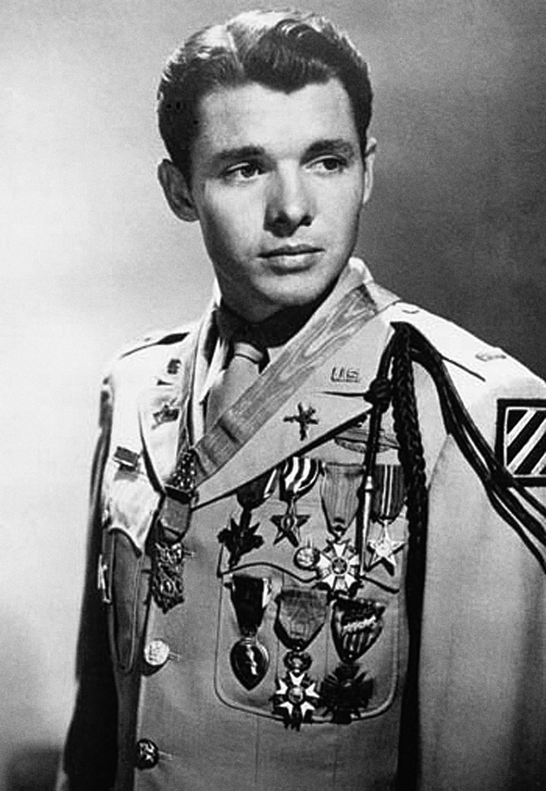 Audie-Murphy - Quelle est sa taille Audie-Murphy - Quelle est sa taille