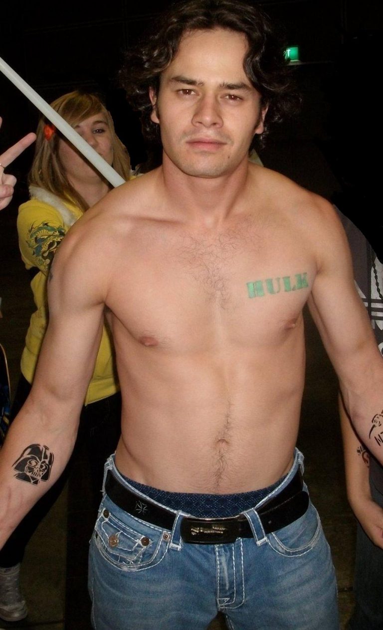 Daniel Logan - Quelle est sa taille