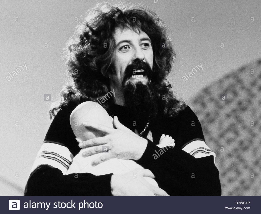 Dustin-Gee - Quelle est sa taille