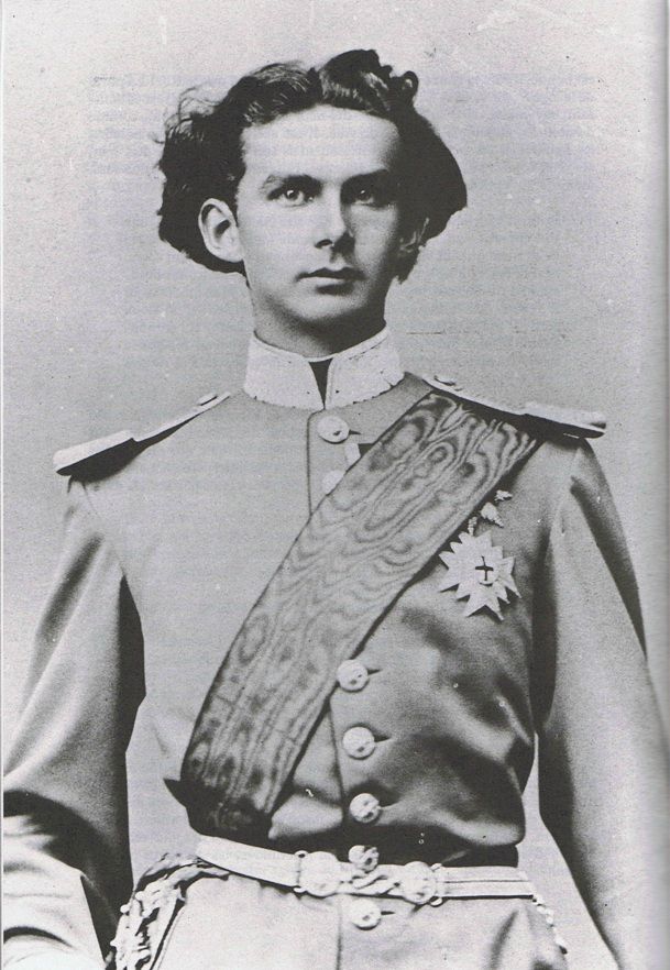 Louis II de Bavière - Quelle est sa taille