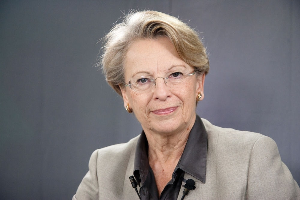 Michèle Alliot-Marie - Quelle est sa taille Michèle Alliot-Marie - Quelle est sa taille