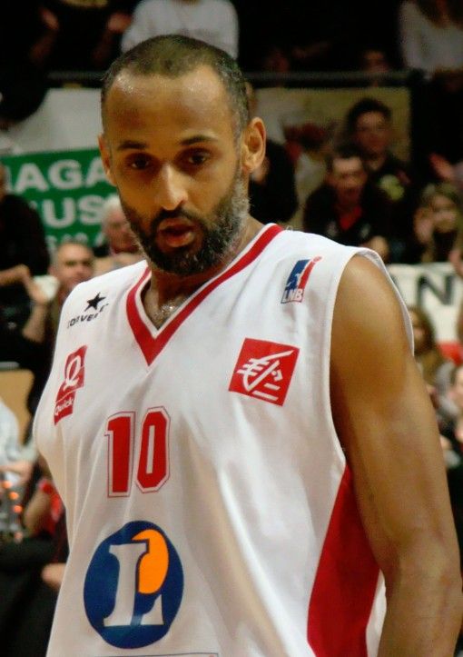 Stéphane Risacher - Quelle est sa taille